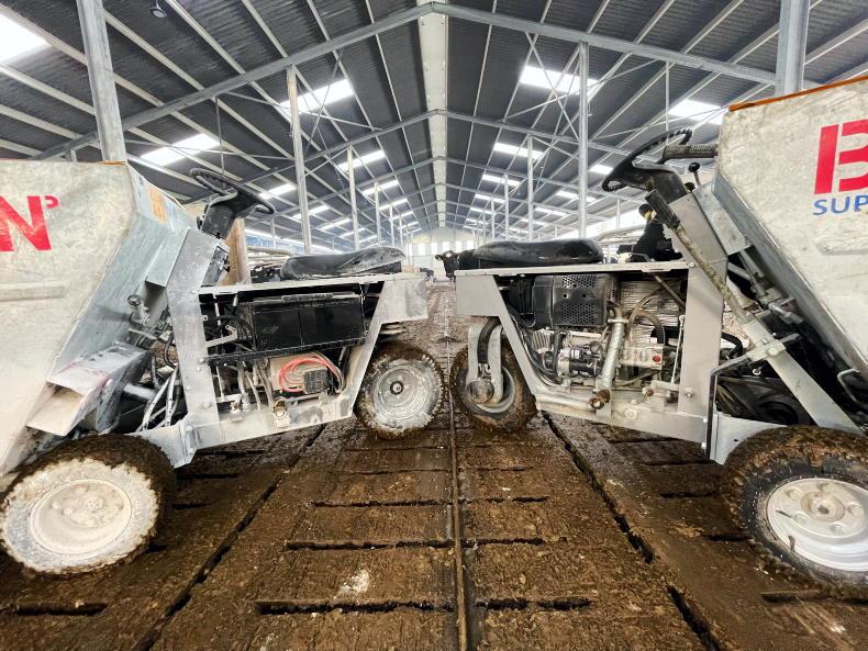 Watch: head-to-head - diesel v electric cubicle sweepers - Premium