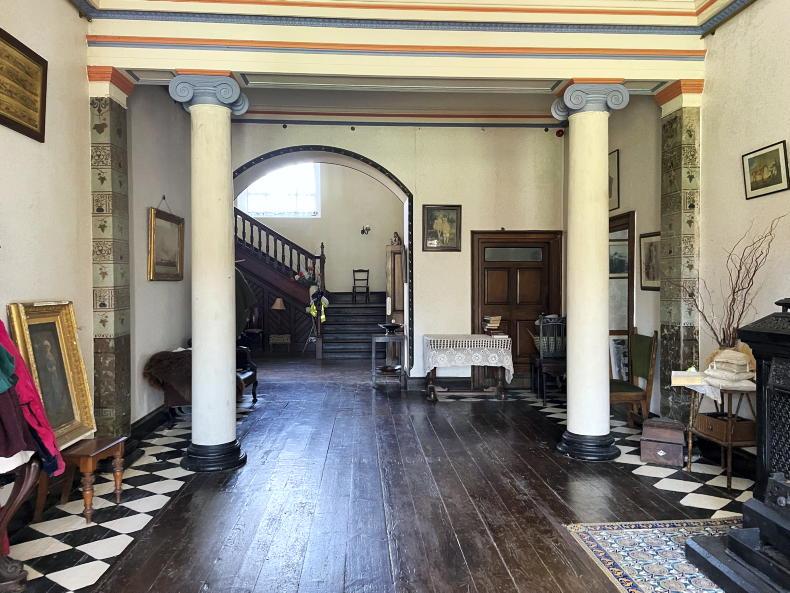 82.5ac with magnificent Georgian house in Wexford - Free