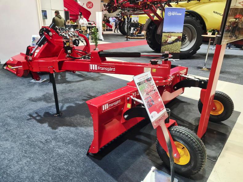 Agromek 2022: Fransgard GT-DKH road grader - Free